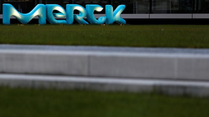 Marché : Perquisition au siège de Merck, fabricant du Levothyrox - BFM ...